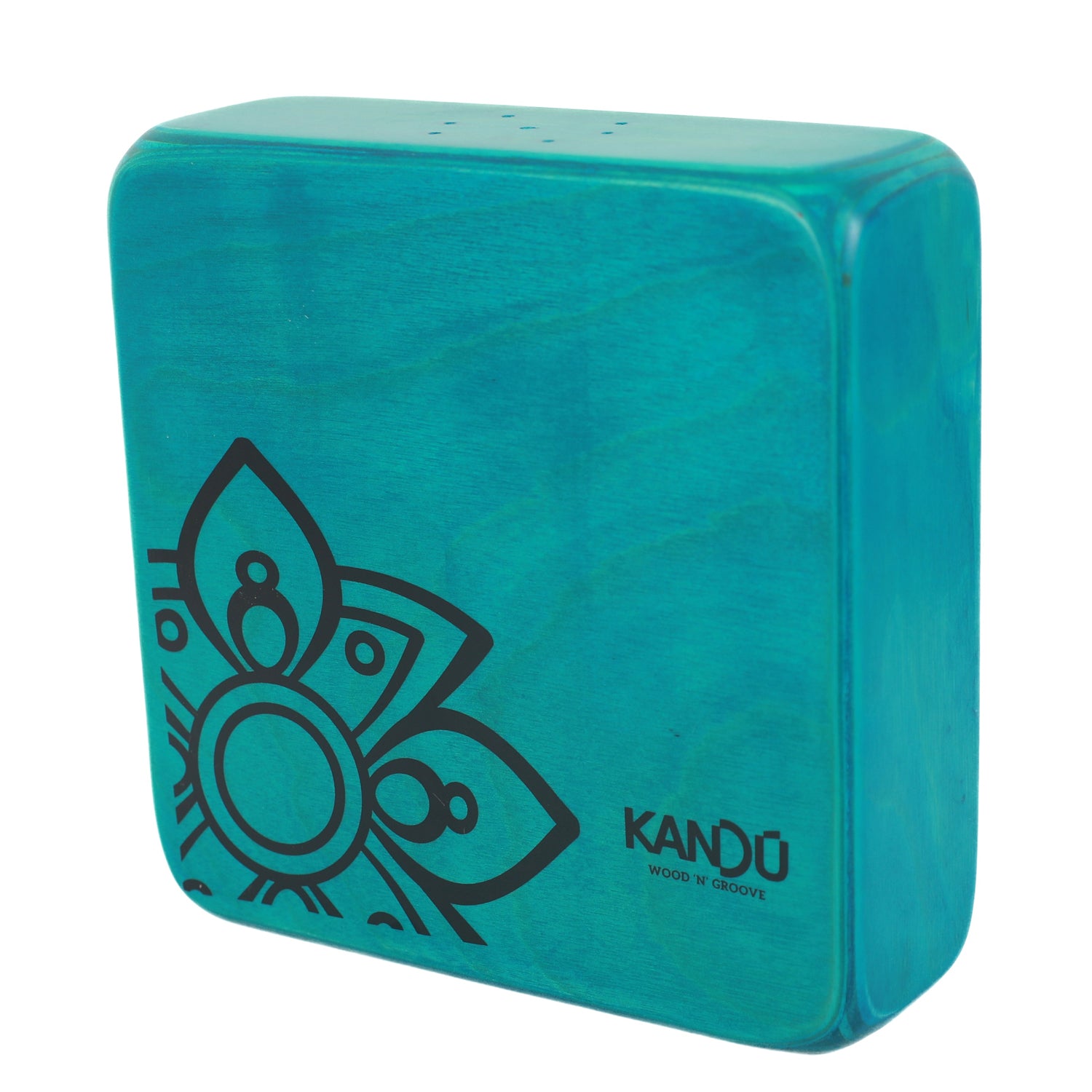 The Kandu Clever Shaker is the first-ever shaker drum with two distinc